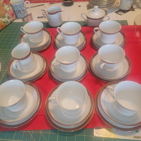 Crown | Dining | Cup Saucer Crown Empire Empress Fine China Made In ...